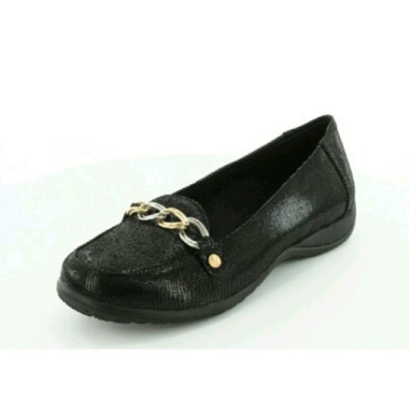 Vionic | Shoes | Vionic Alda Black Snake Loafer | Poshmark